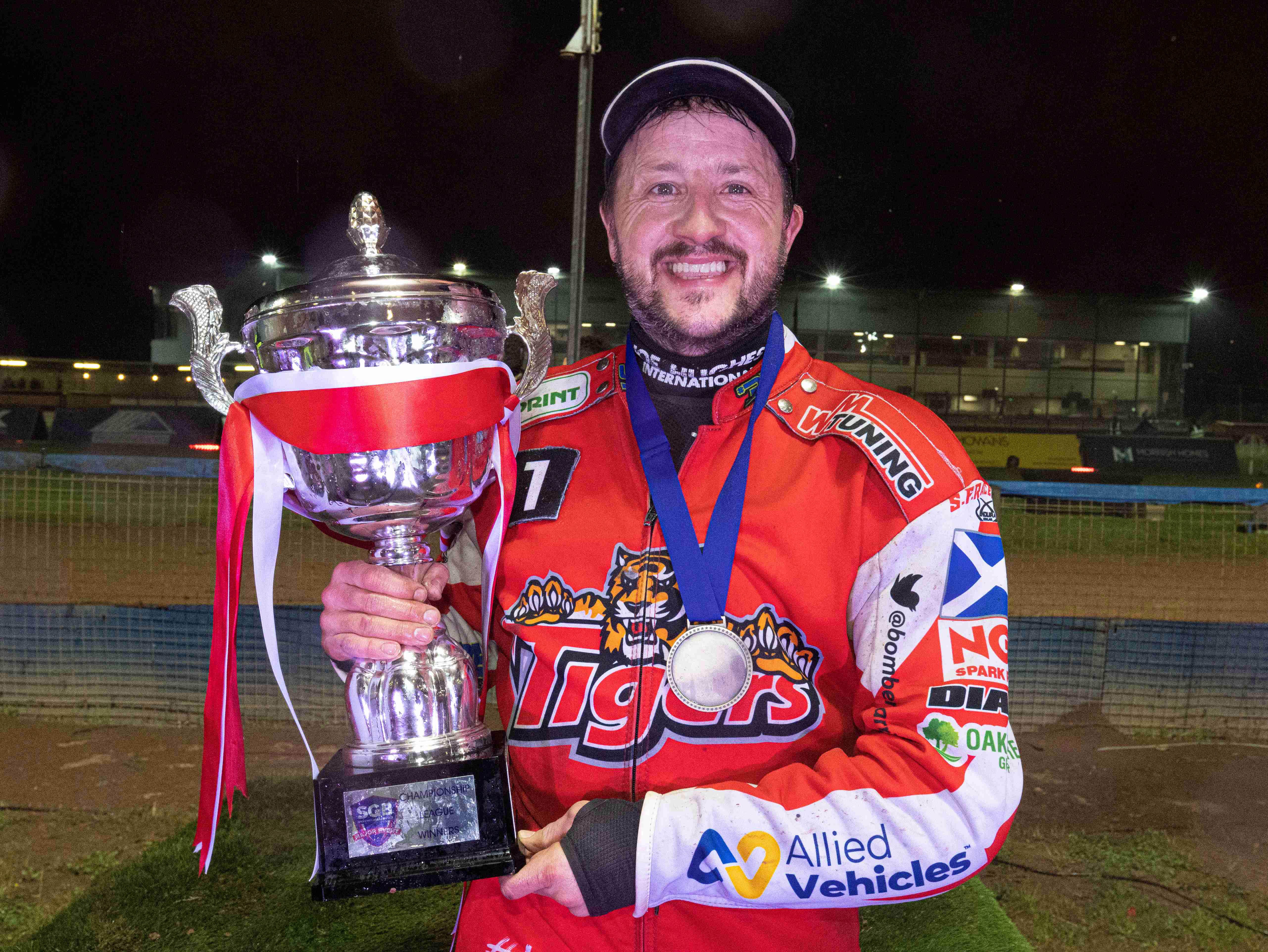British Speedway Network - BOMBER BRINGING PLAY-OFF MAGIC